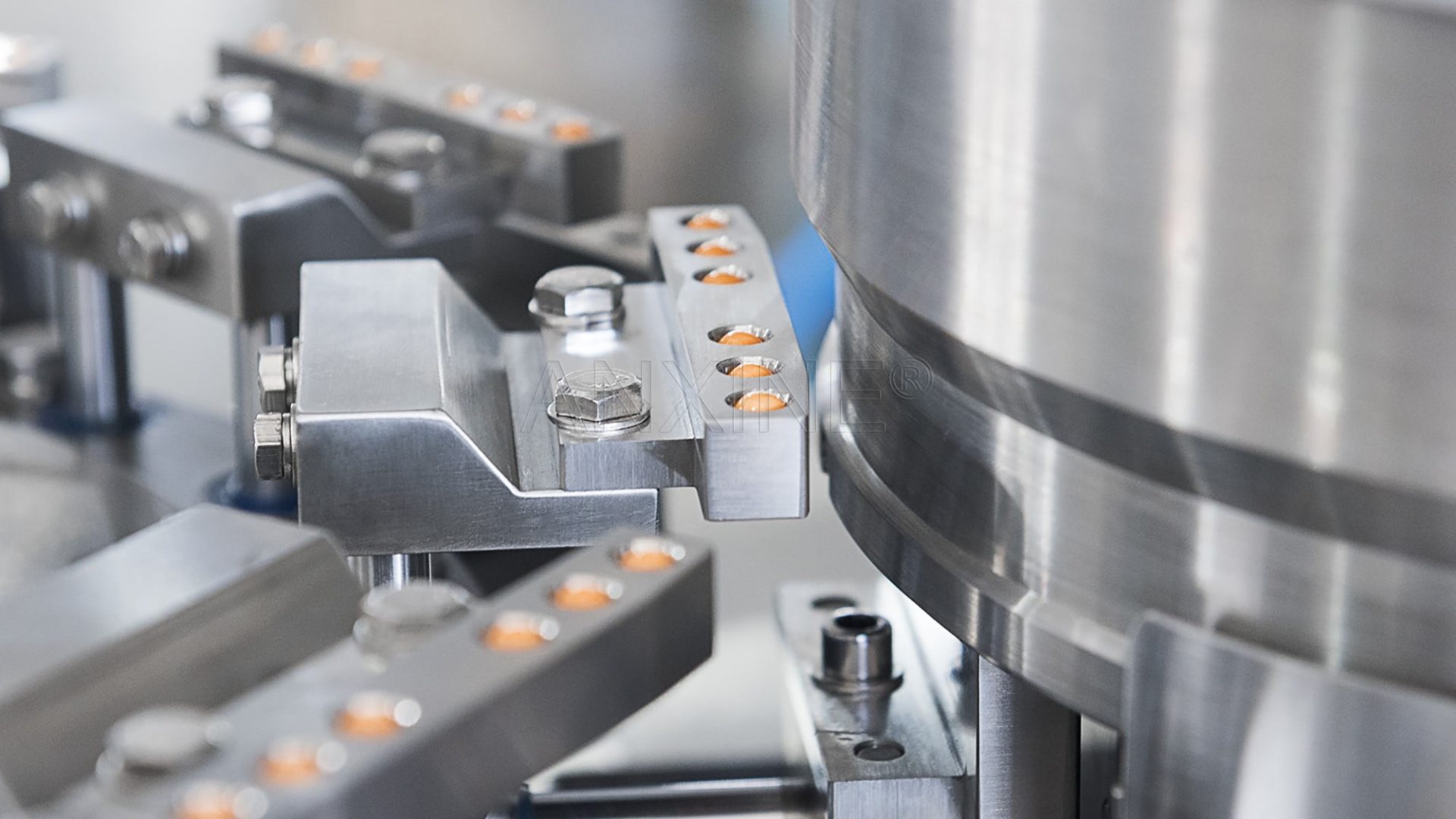 The Working Principle of Capsule Filling Machines - Anxine